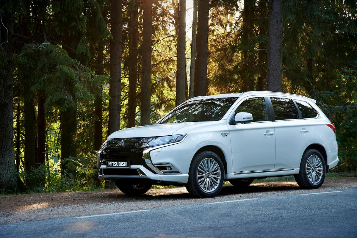 Mitsubishi Outlander PHEV | Simon Lucas Mitsubishi | New Zealand's ...